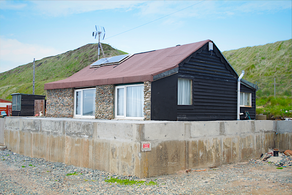 Braystones beach chalets, Cumbria – Hutters.uk – Iain's blog about hutting